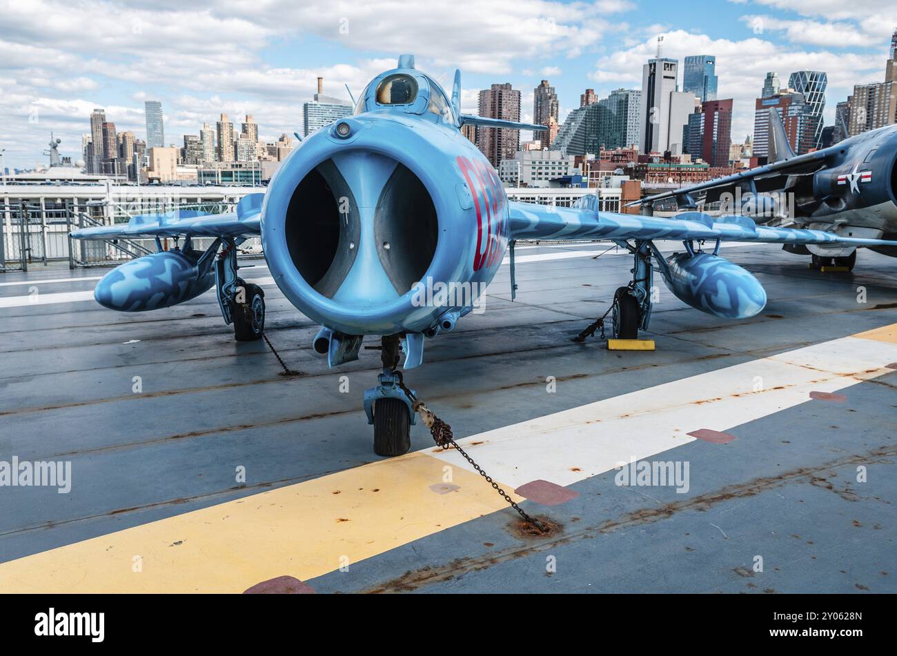 Intrepid museum, aircraft, jets Stock Photo - Alamy