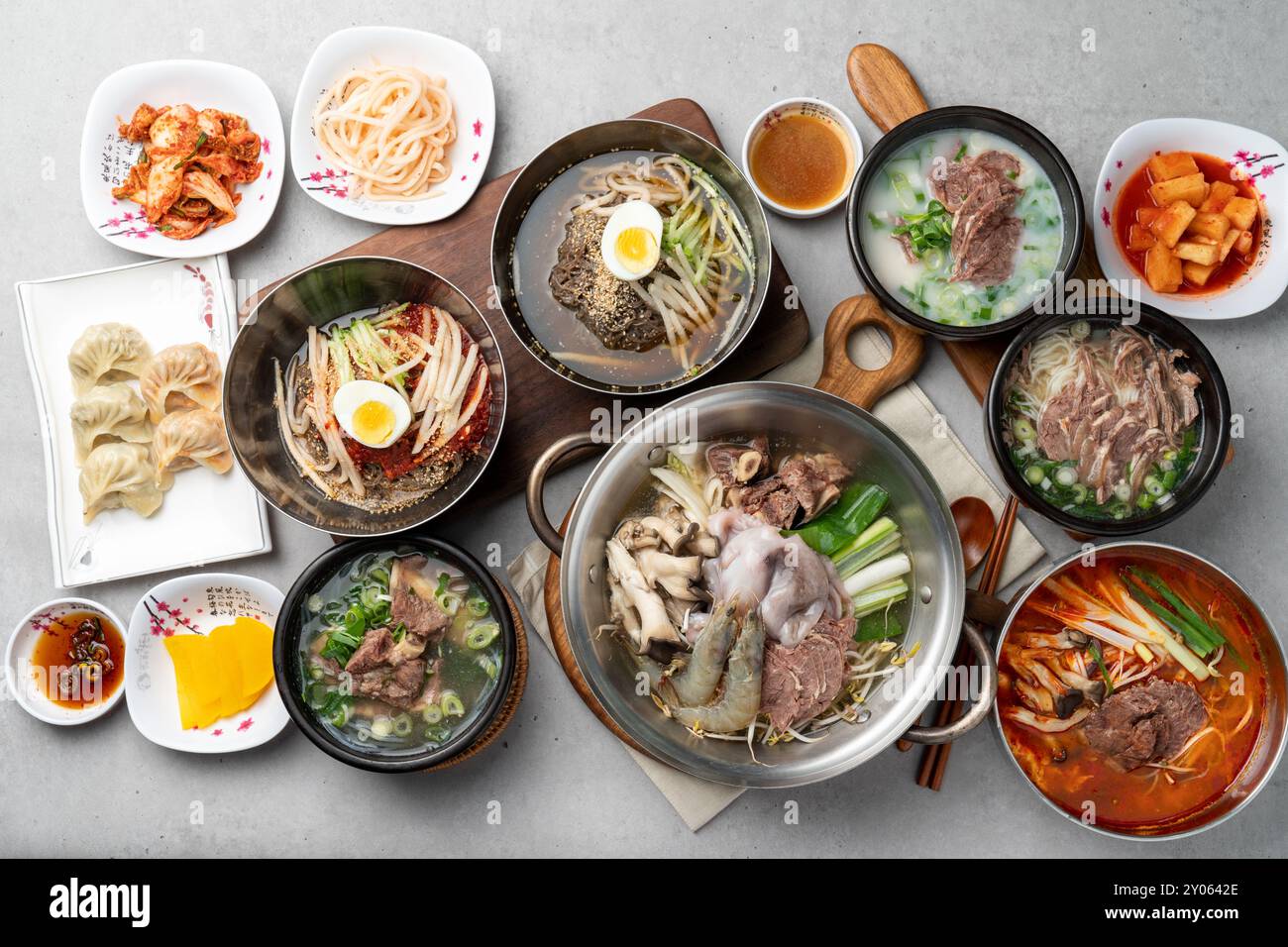 Galbi-tang, Seolleong-tang, Naju-gom-tang, Yukgaejang, Bibim-myeon ...