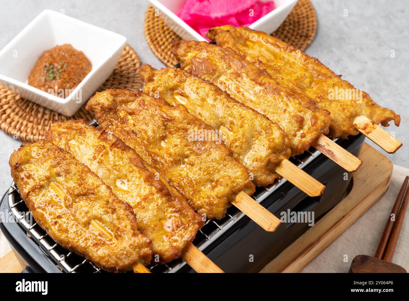 Thai food, Pad see yukkung, pineapple, fried rice, footpot pong curry ...