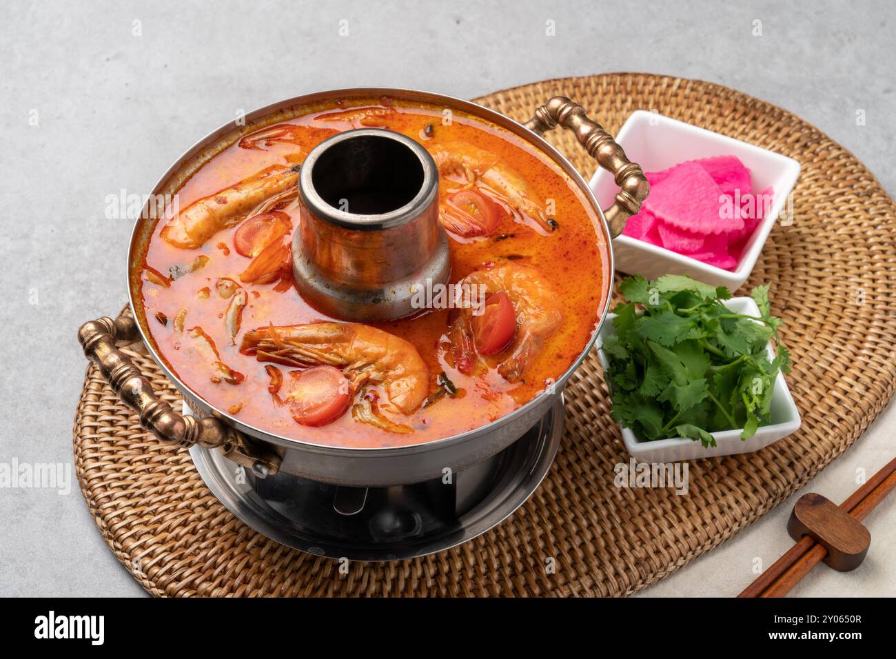 Thai food, Pad see yukkung, pineapple, fried rice, footpot pong curry ...