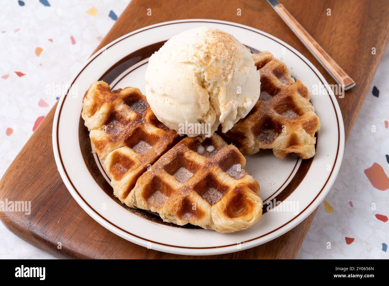 Cafe, cake, cheese, Jerry, ice cream, croiffle, croissant, waffle ...