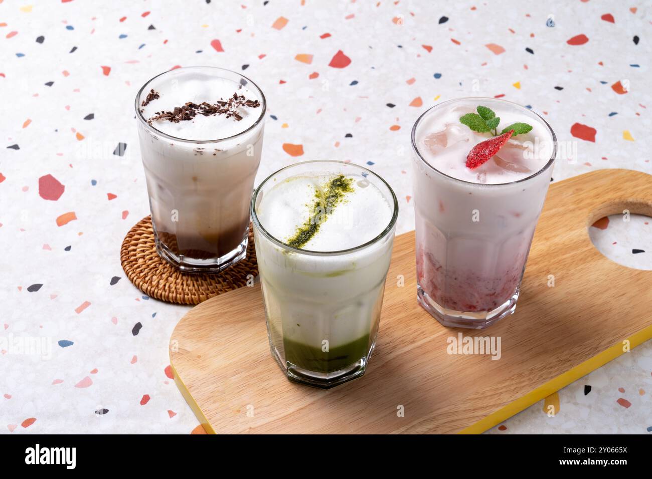 Café, vanilla, matcha, chocolate, black sesame, red velvet, chiffon ...