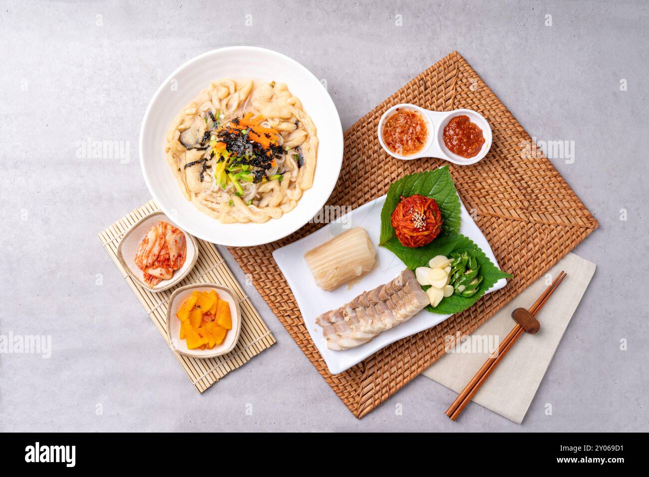 Pork, boiled pork, bossam, skate, pork belly, kimchi, samhap, set menu ...