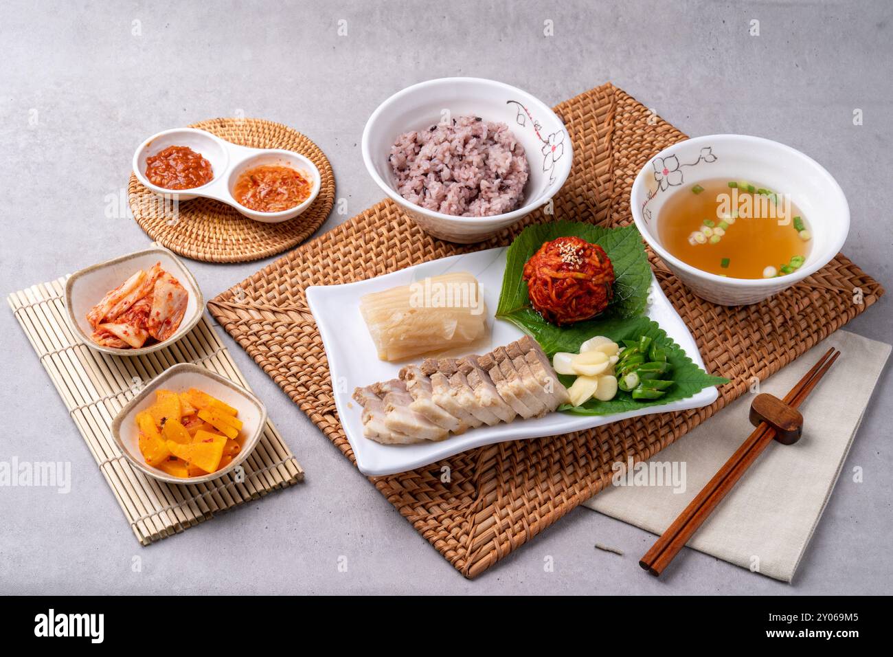 Pork, boiled pork, bossam, skate, pork belly, kimchi, samhap, set menu ...