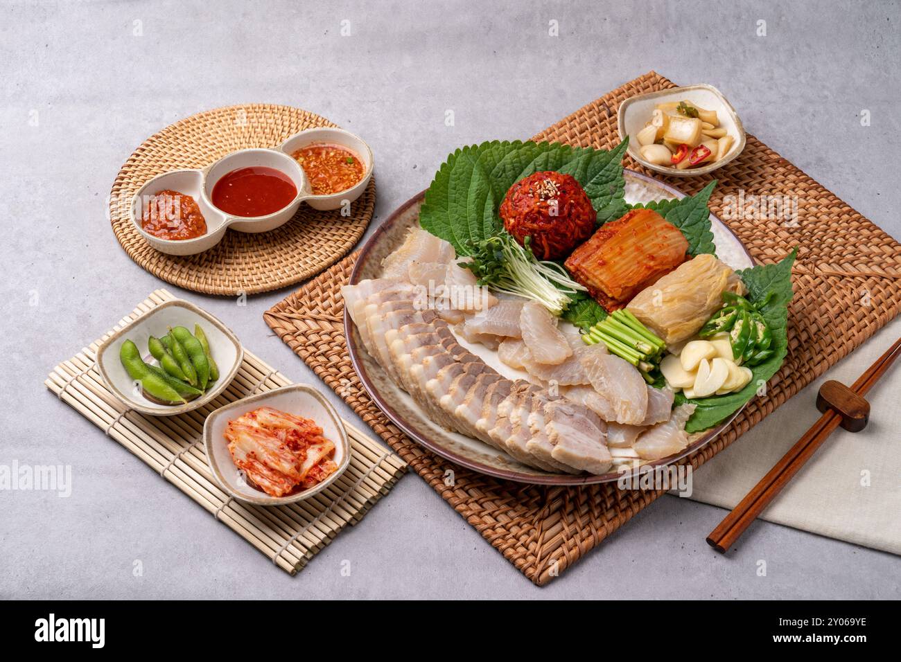 Pork, boiled pork, bossam, skate, pork belly, kimchi, samhap, set menu ...