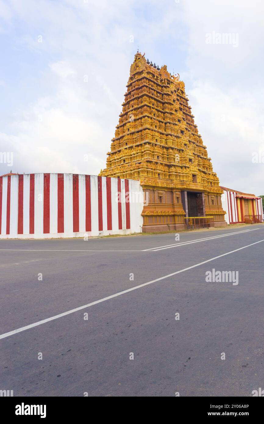 Newly built Golden Entrance gopuram tower, Swarna Vaasal, of the Nallur ...
