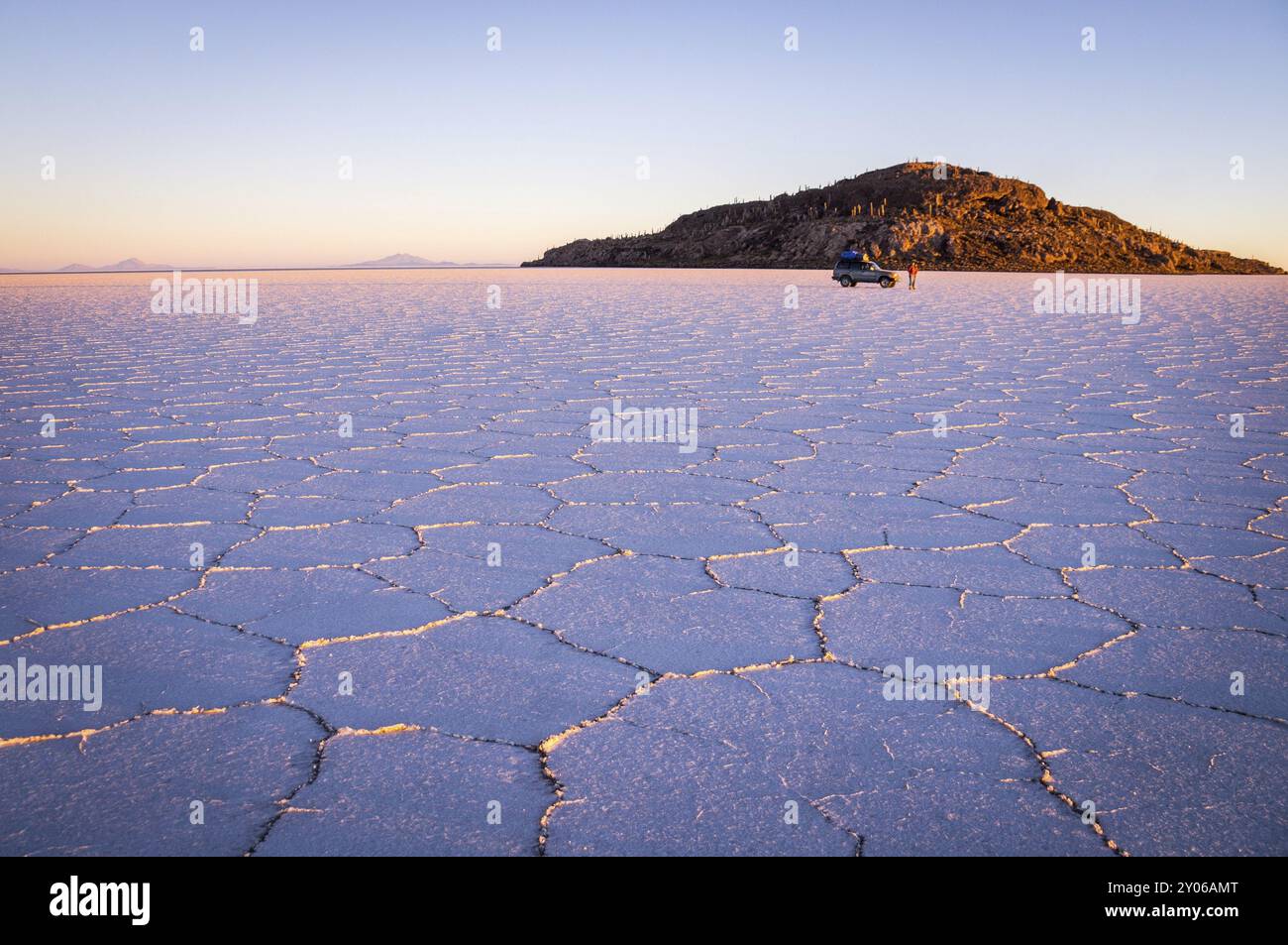 Salar Uyuni, BOLIVIA in September 2015: The sun rises over worlds ...