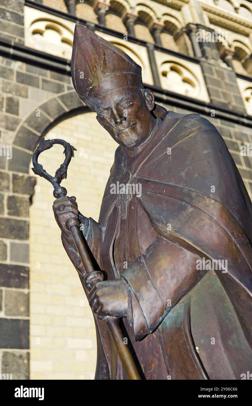 Statue of St Quirinus in Neuss Stock Photo - Alamy