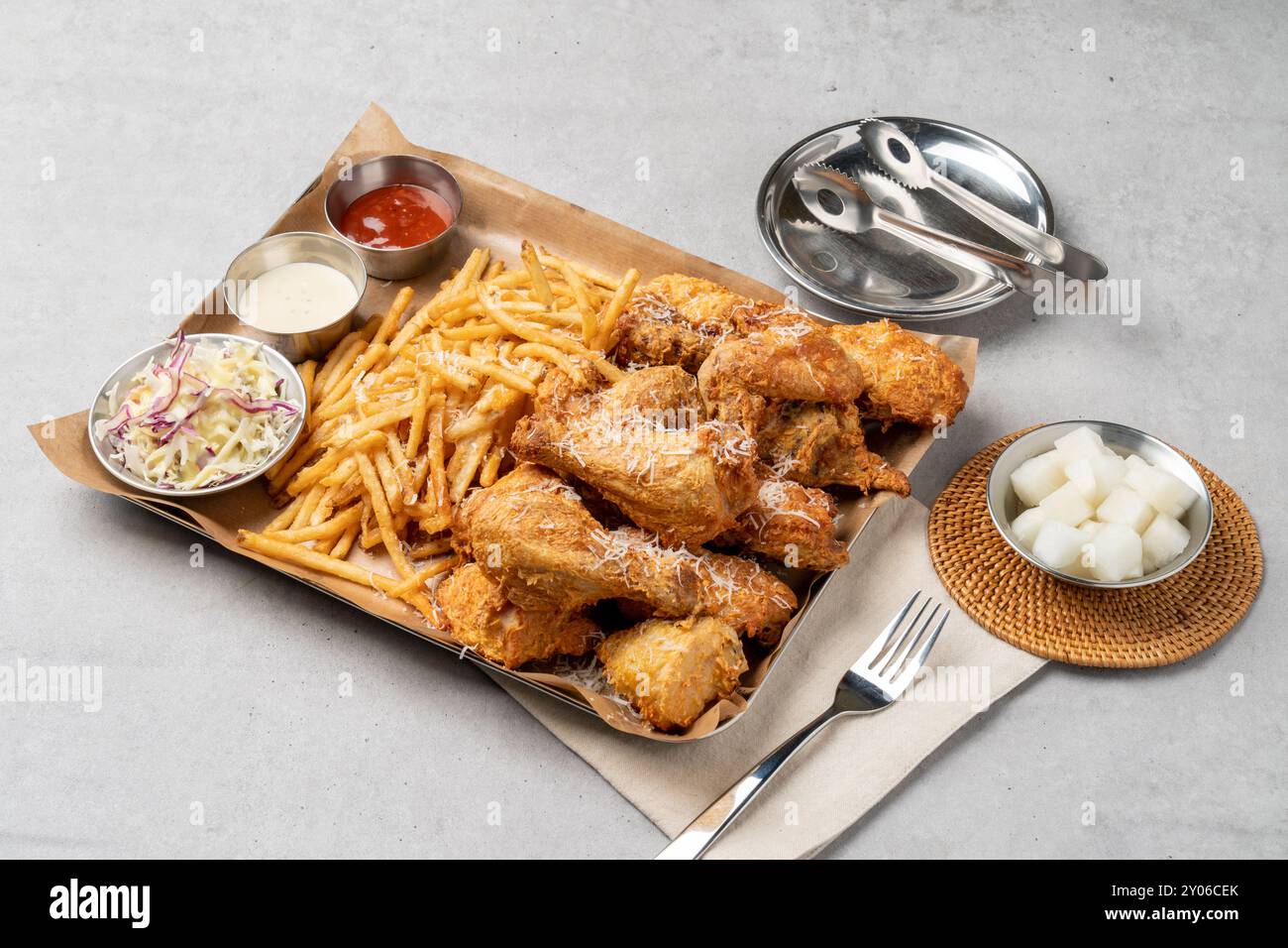 Chicken, fried, seasoning, barbecue, vegetables, ssam, potato, fried ...
