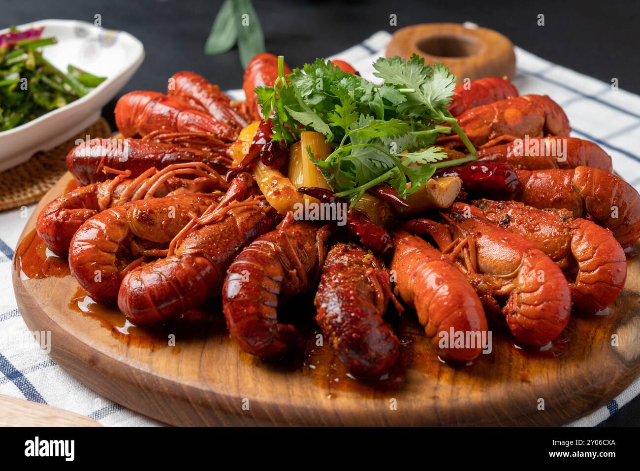 Mara chicken wings hi-res stock photography and images - Alamy