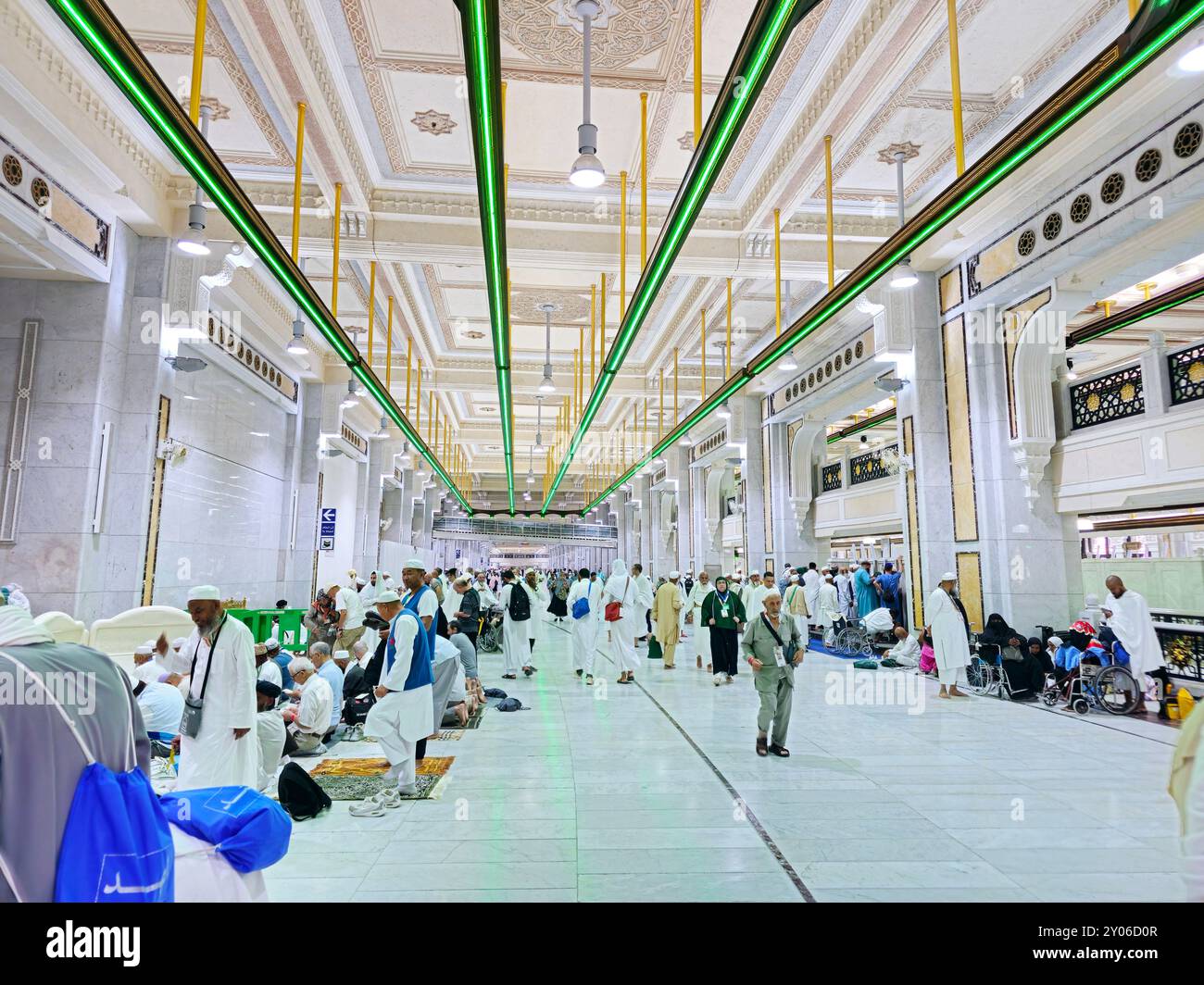 Mecca, Saudi Arabia, June 5 2024: Muslims travel back and forth between ...