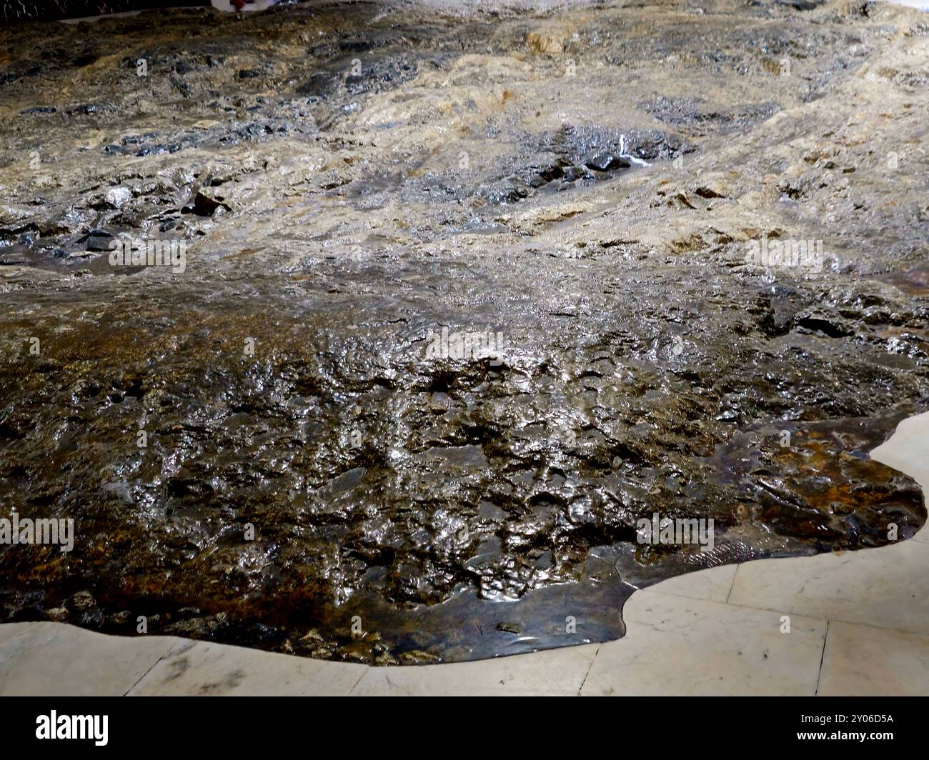 Al-Safa and Al-Marwah (Safa and Marwah) hills, two small mountains now ...