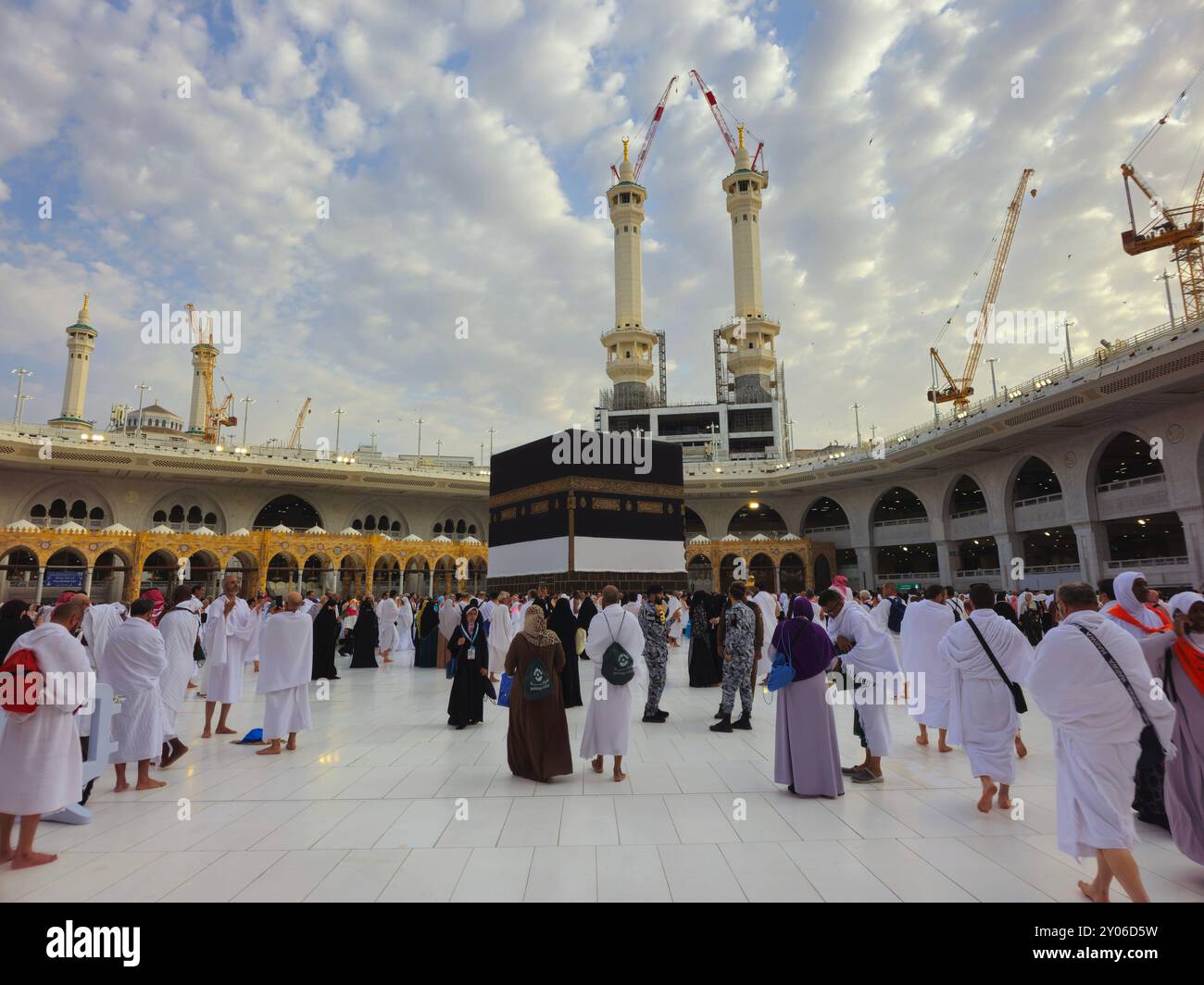 Mecca, Saudi Arabia, June 12 2024: Mataf of the Grand Mosque, which is ...