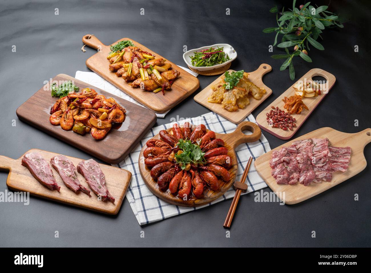 Mara chicken wings hi-res stock photography and images - Alamy