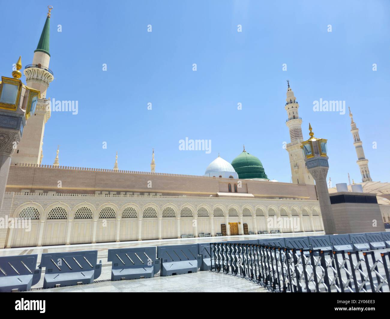 Medina, Saudi Arabia, June 26 2024: The Exterior view of The Prophet's ...