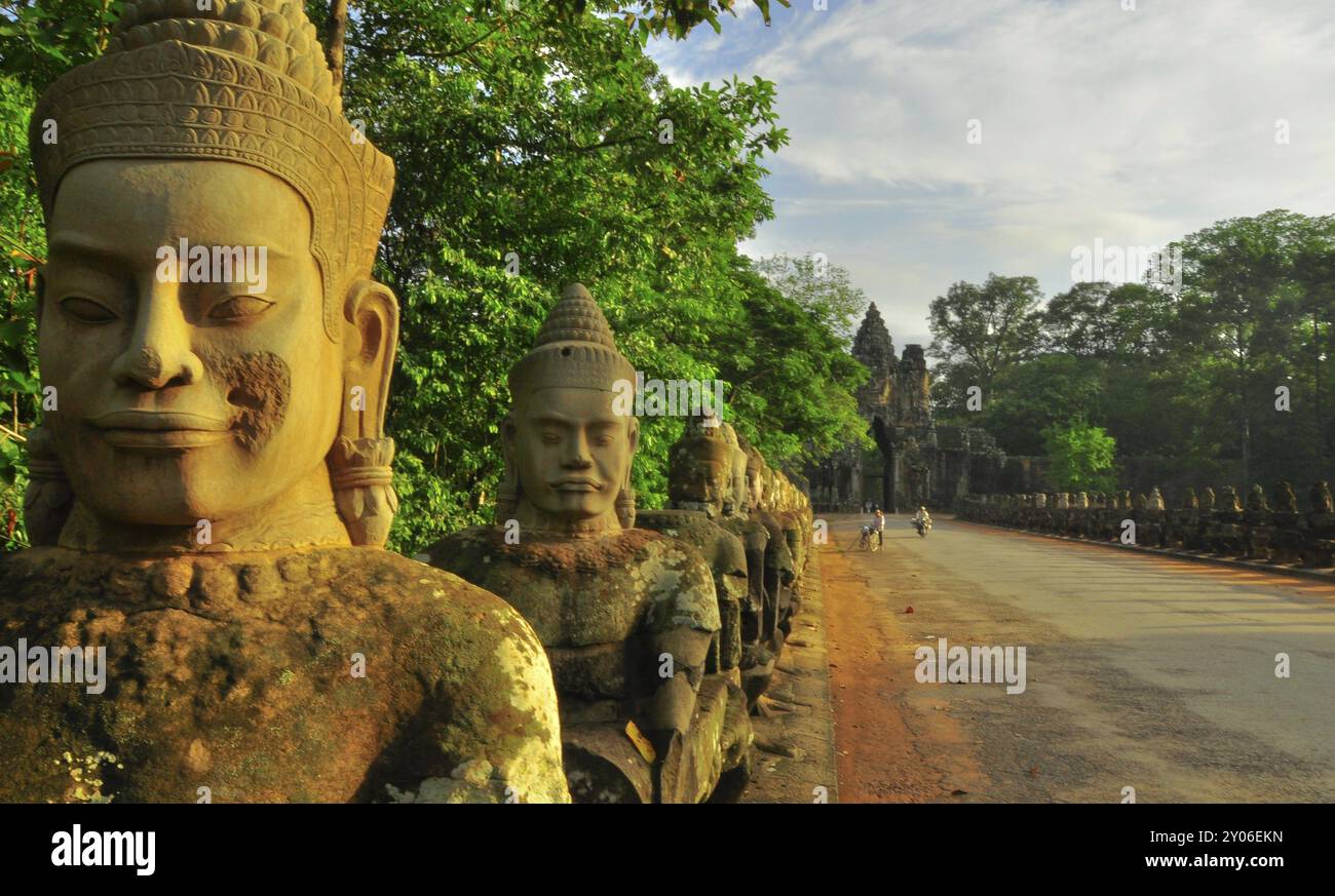 Bayon Cambodia Angkor Wat Bridge Stock Photo - Alamy