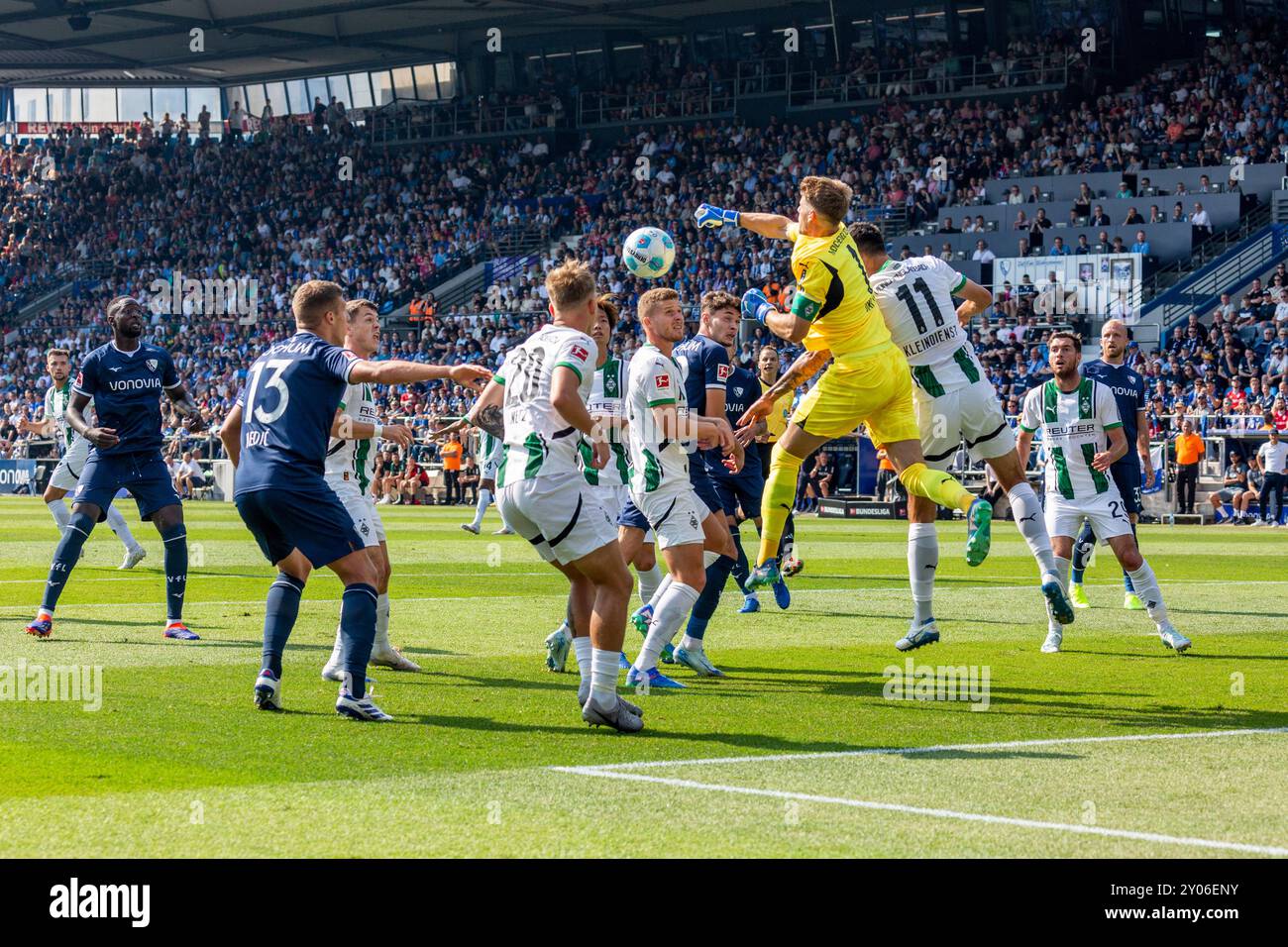 sports, football, Bundesliga, 2024/2025, VfL Bochum vs. Borussia ...