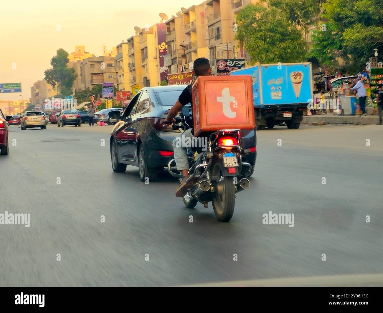 Talabat food delivery hi-res stock photography and images - Alamy