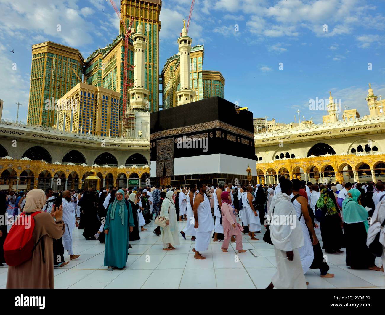 Mecca, Saudi Arabia, June 12 2024: The great mosque of Makkah with Holy ...