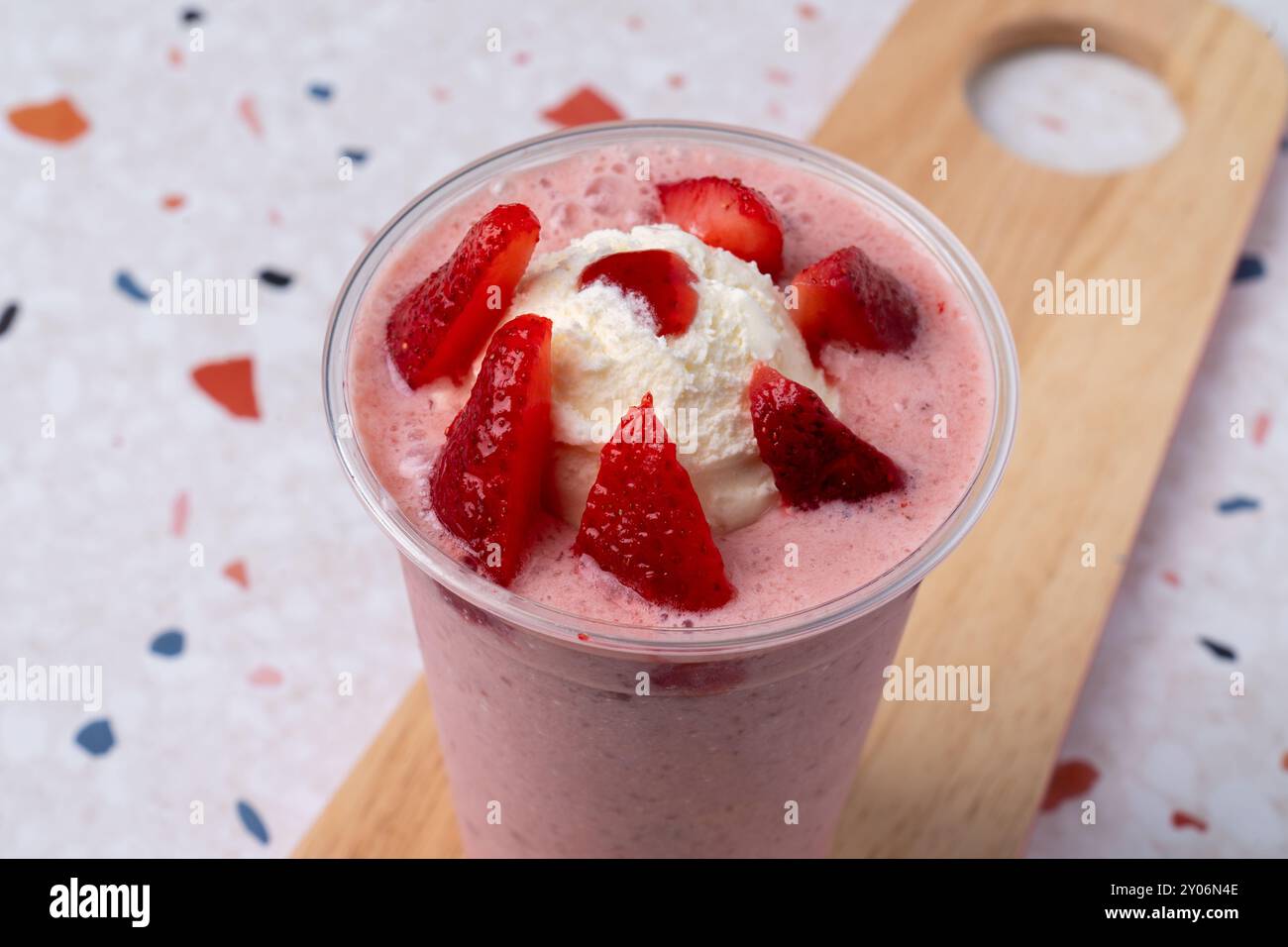 Calua, macchiato, cake, chocolate, whipped cream, castella, lemon, ade ...