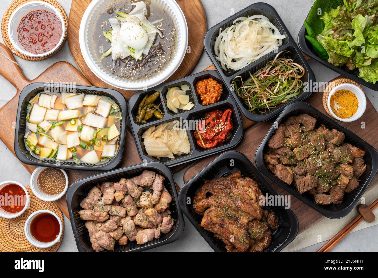 Korean food, pork, grilled, pork belly, cold noodles, ribs, charcoal ...