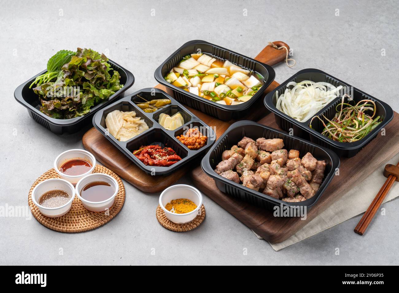Korean food, pork, grilled, pork belly, cold noodles, ribs, charcoal ...