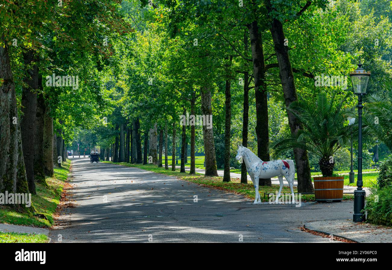 The Lichtentaler Allee in the spa gardens of Baden Baden, with horse ...