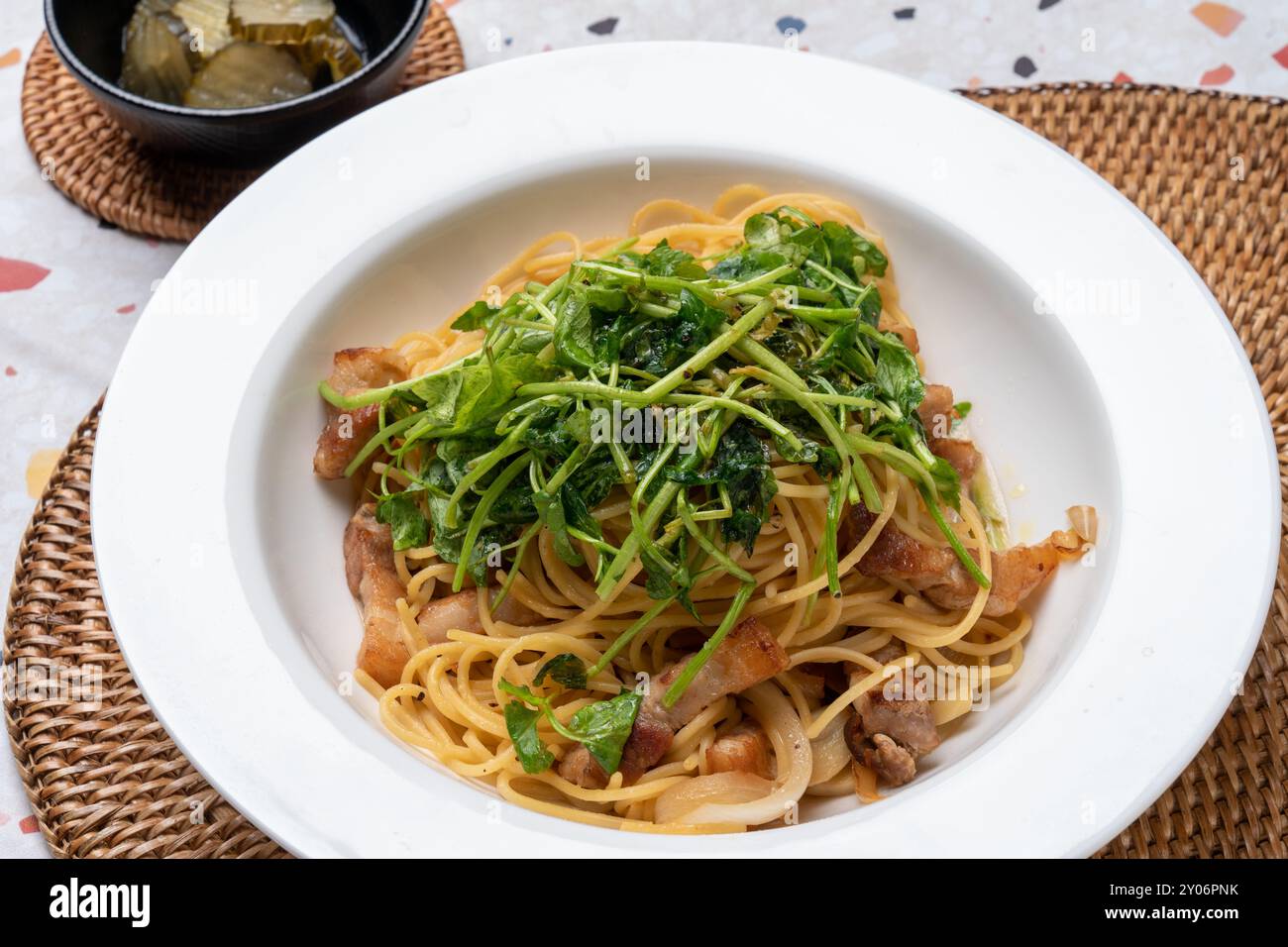 Pizza, mushroom, pepperoni, oven, street, cream, pasta, spaghetti, pork ...