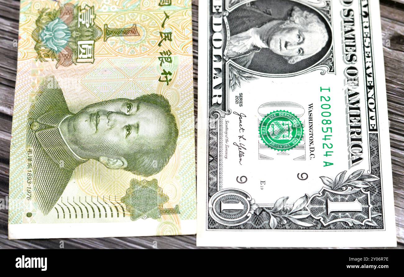 One dollar bill 1999 hi-res stock photography and images - Alamy