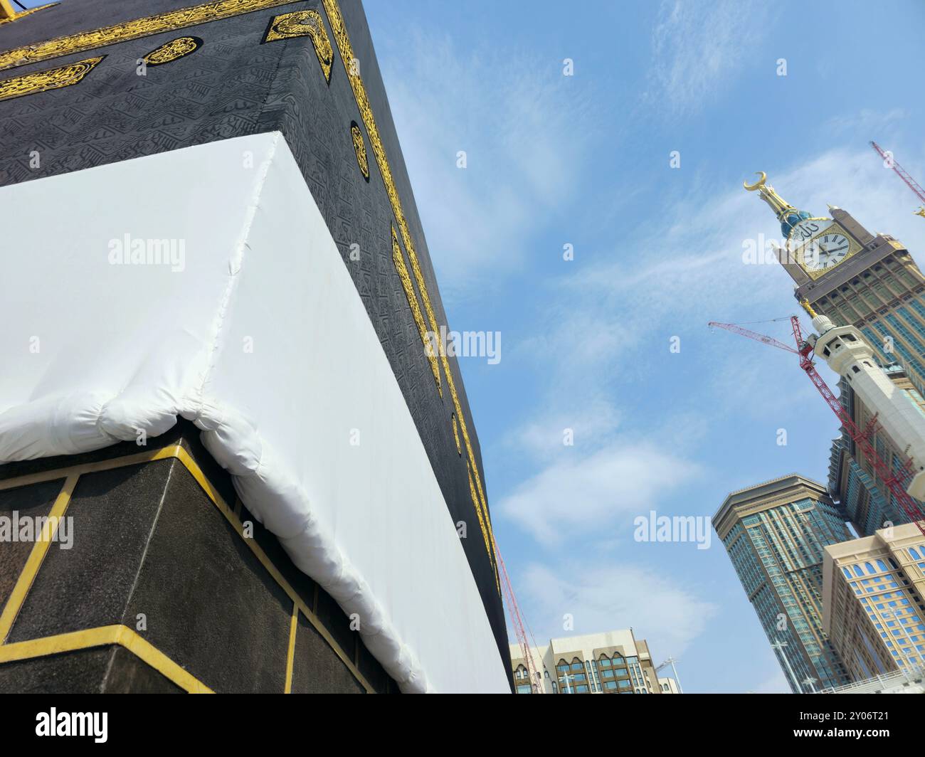 The Kaaba, stone building at the center of Islam's most important ...