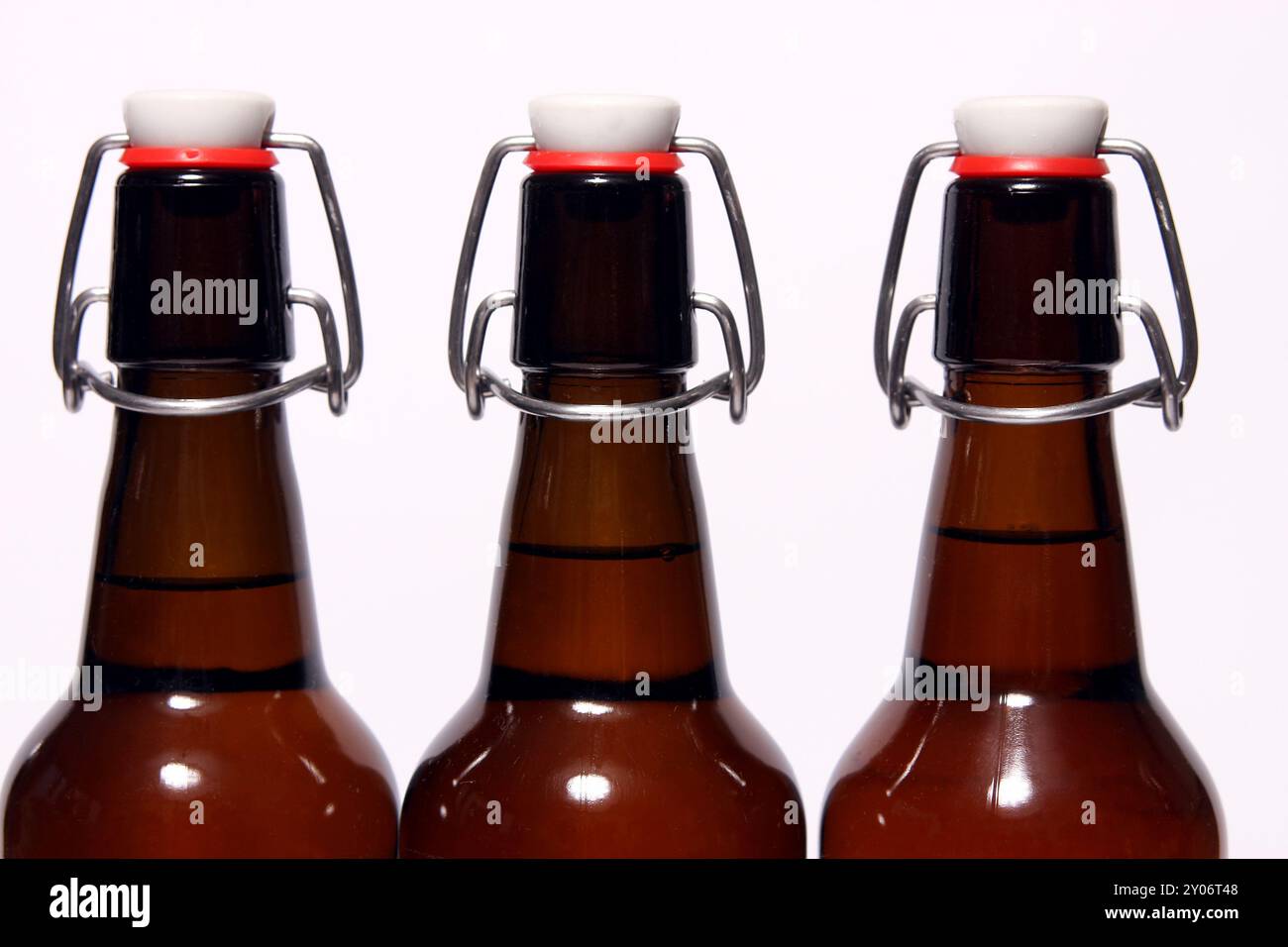 Several glass beer bottles hi-res stock photography and images - Alamy