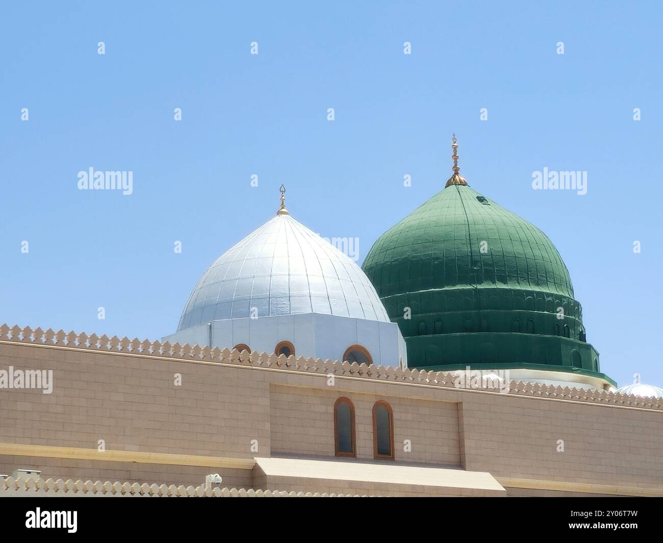 Masjid Nabawi Dome File:Green Dome, Masjid Al Nabawi.jpg Wikimedia