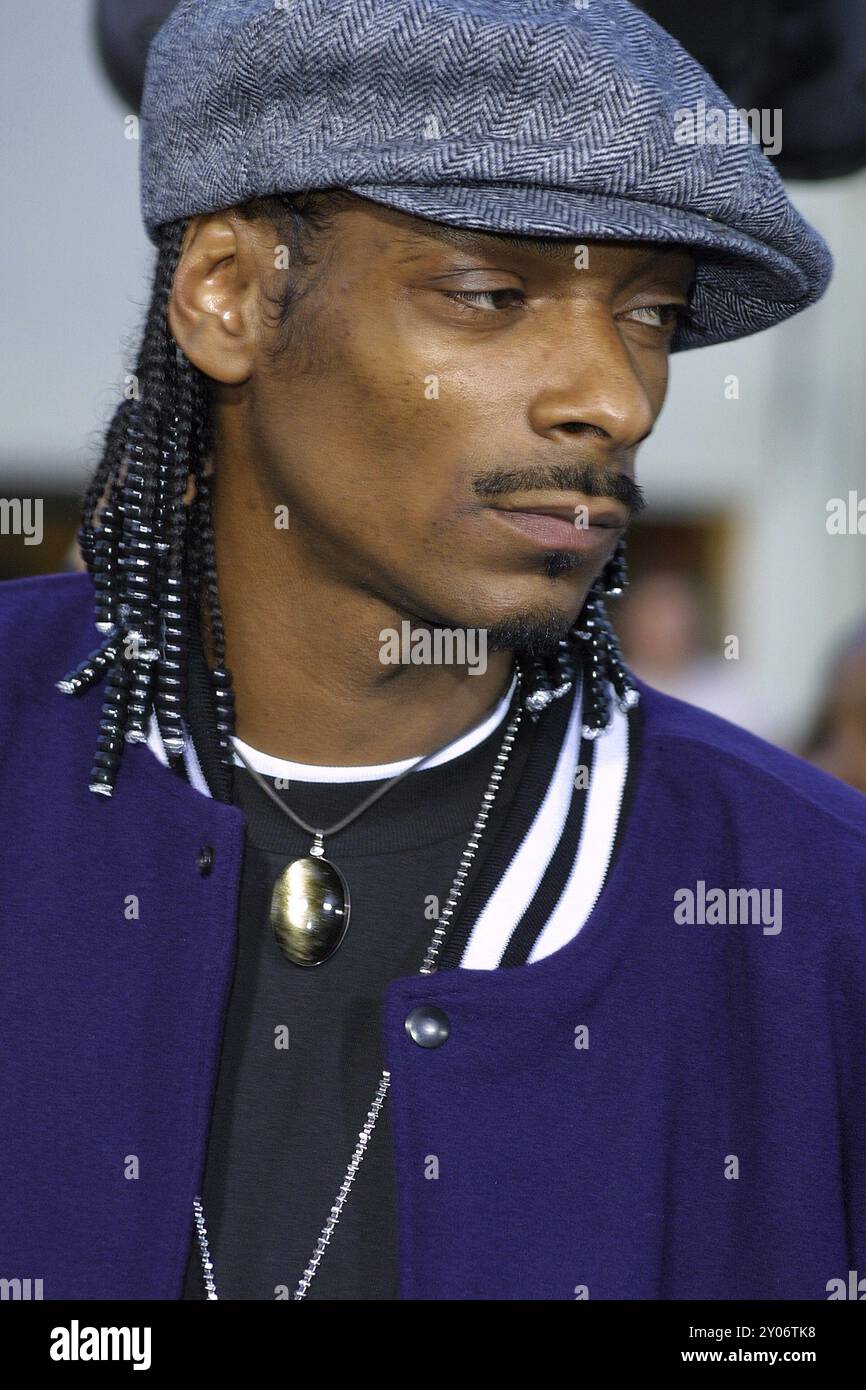 Snoop Dogg at the Los Angeles premiere of 'Soul Plane' held at the Mann ...