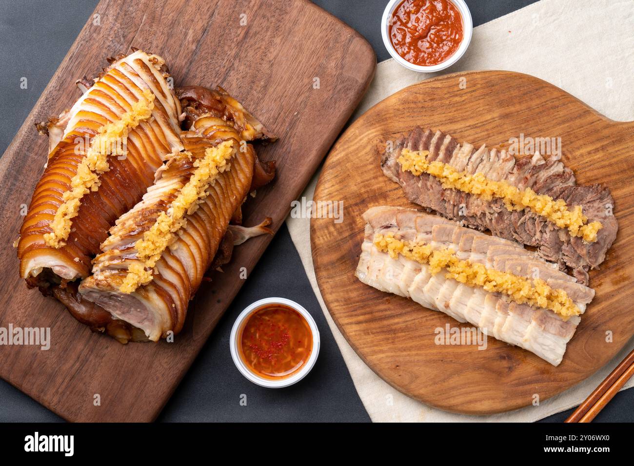 Korean food, bossam, suyuk, garlic, pork, steamed pork, jokbal, feet ...