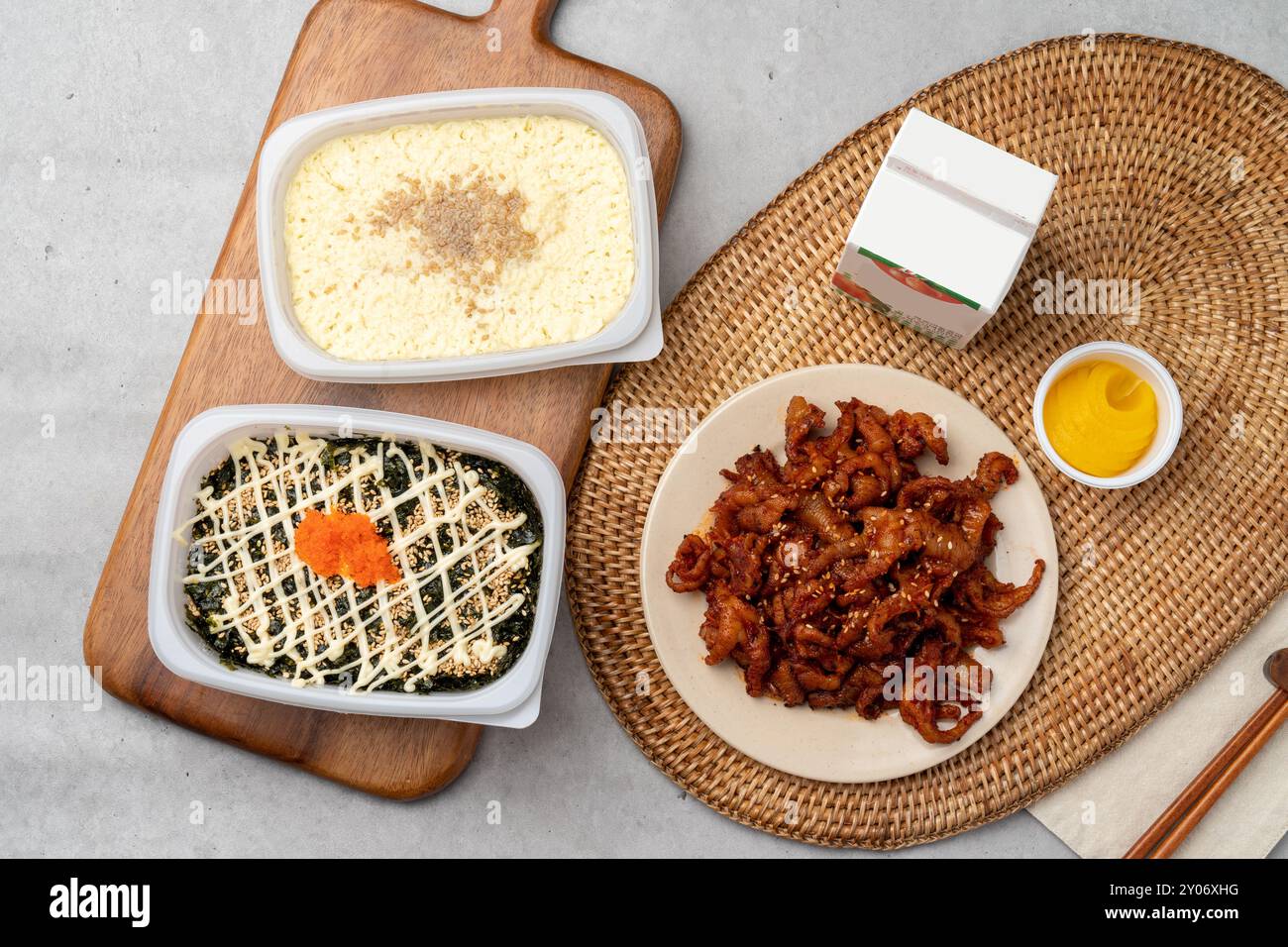 Korean food, chicken feet, boneless, spicy, soup, steamed eggs, flying ...