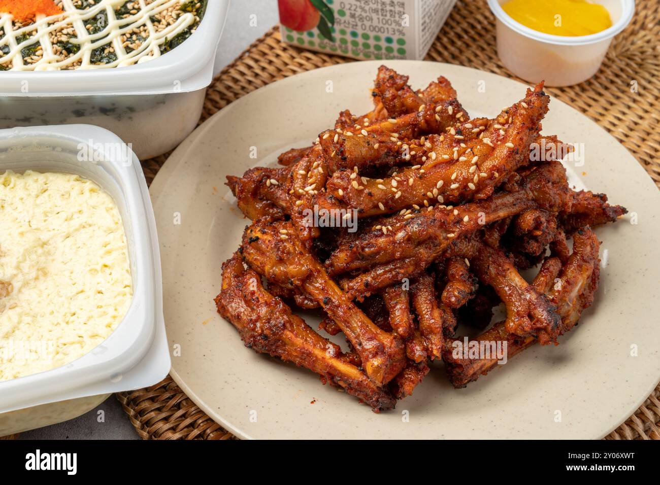 Korean food, chicken feet, boneless, spicy, soup, steamed eggs, flying ...