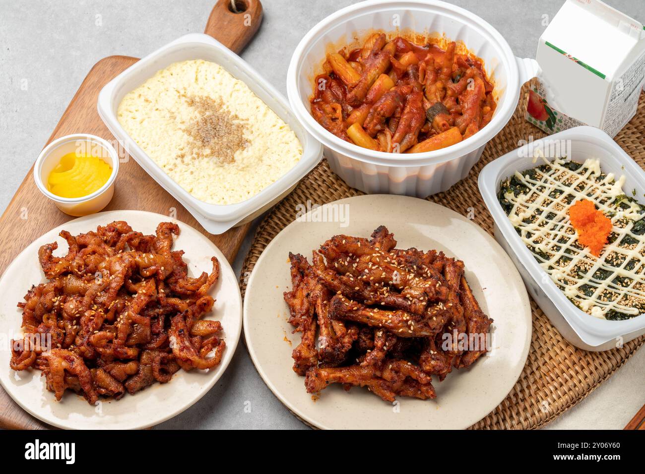 Korean food, chicken feet, boneless, spicy, soup, steamed eggs, flying ...