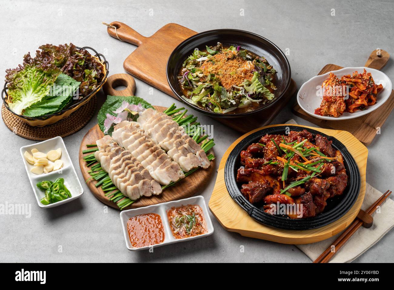 Korean food, pig's feet, pork, bossam, lettuce, perilla leaves, spicy ...