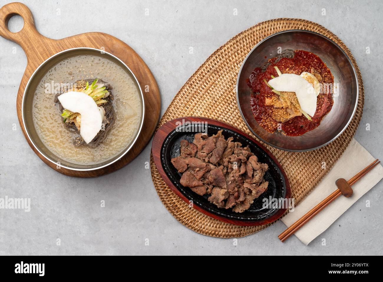 Korean food, Pyongyang, dumplings, cold buckwheat noodles, bibim ...