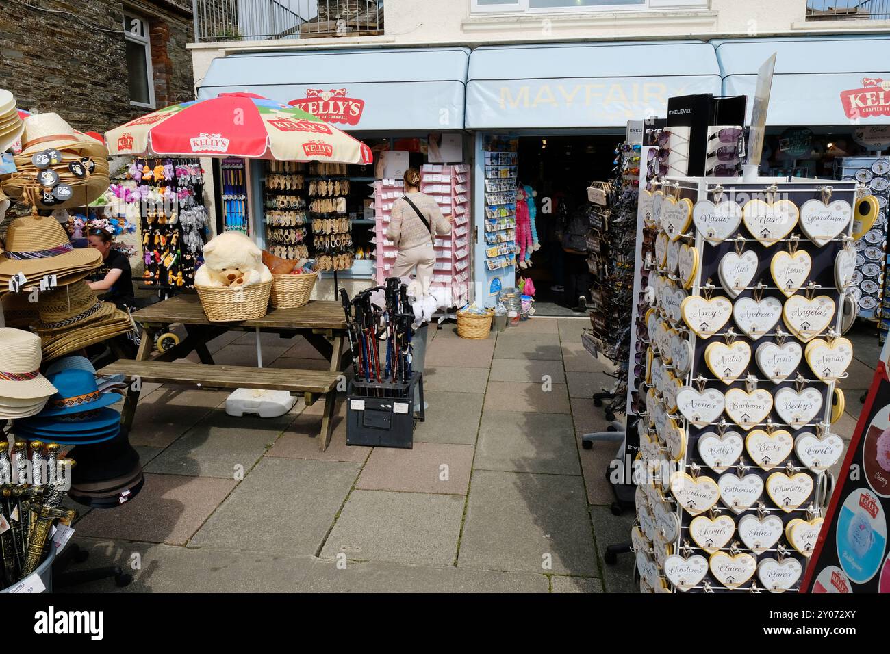 Gift Shop, Tintagel, Cornwall, UK - John Gollop Stock Photo - Alamy