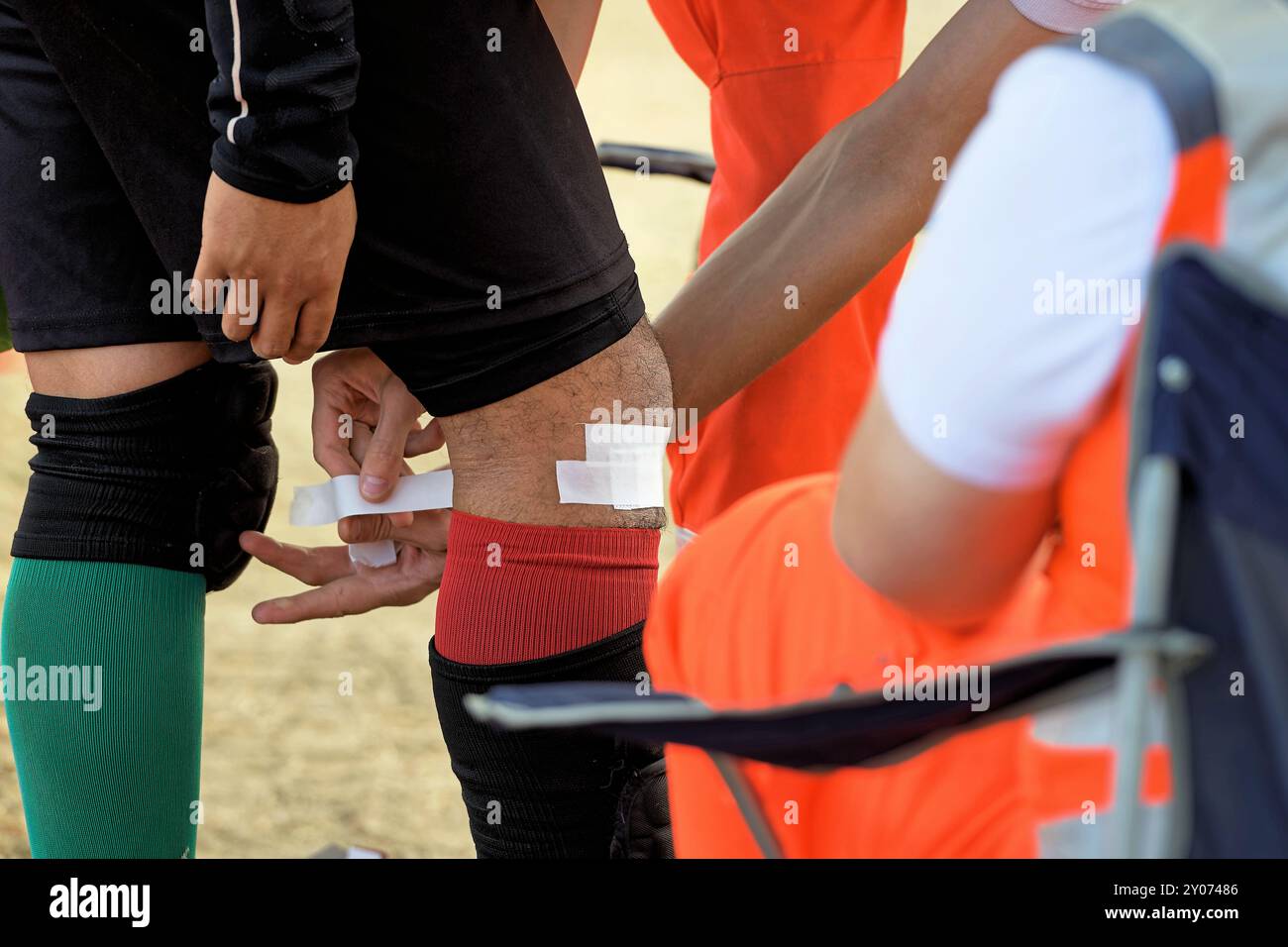 First aid sports injury hi-res stock photography and images - Alamy