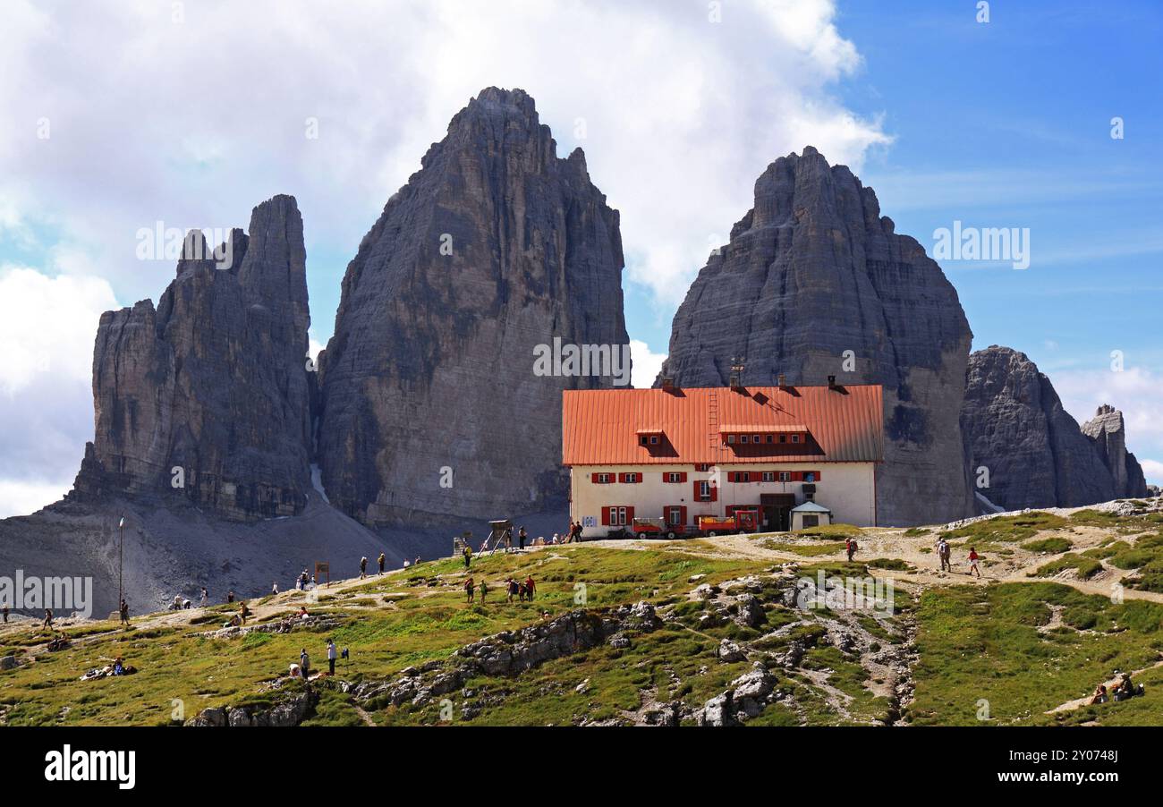 Rifugio Antonio Locatelli Stock Photo - Alamy