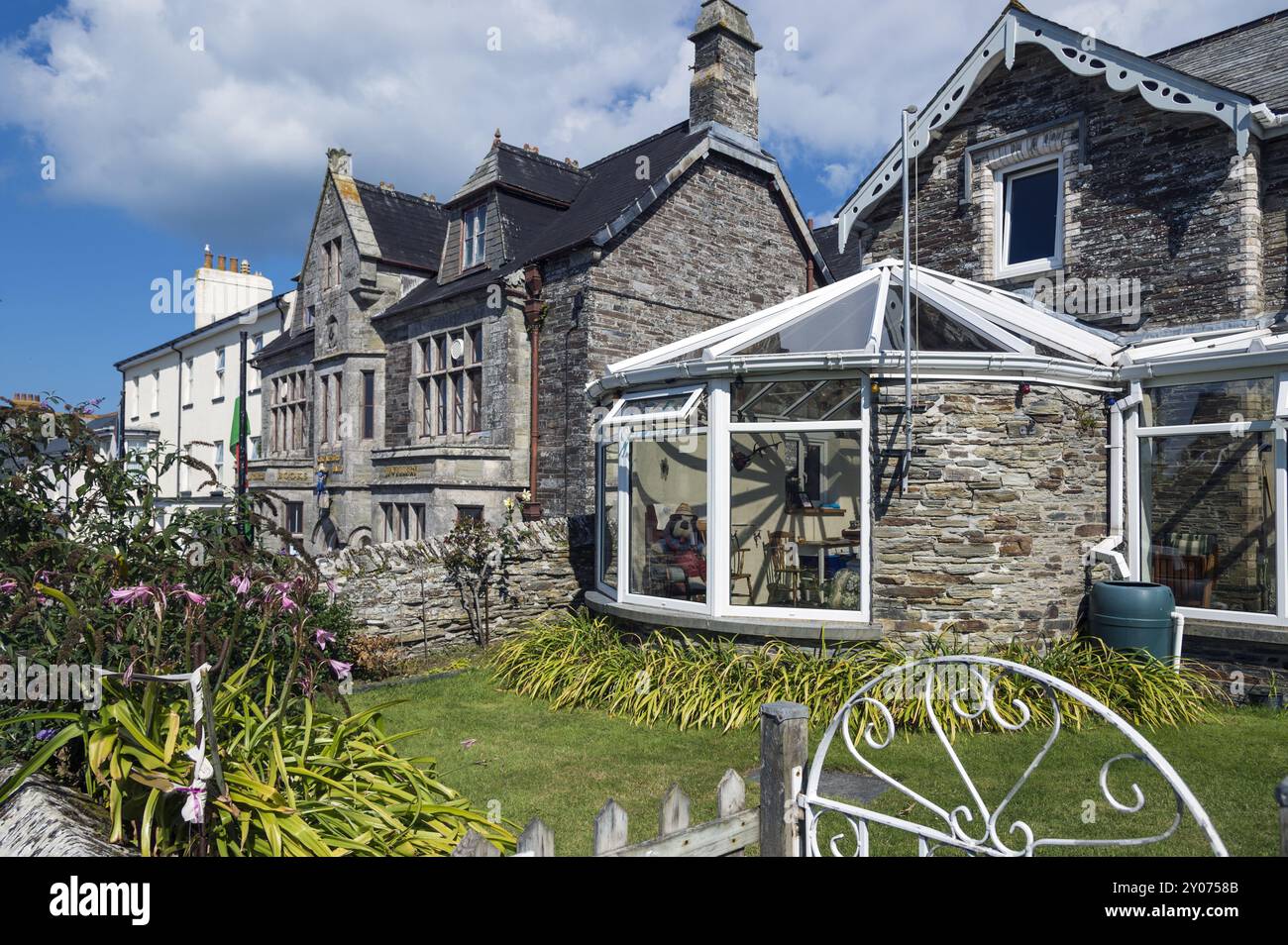 Cornish house in Tintagel on the north coast of Cornwall Stock Photo ...