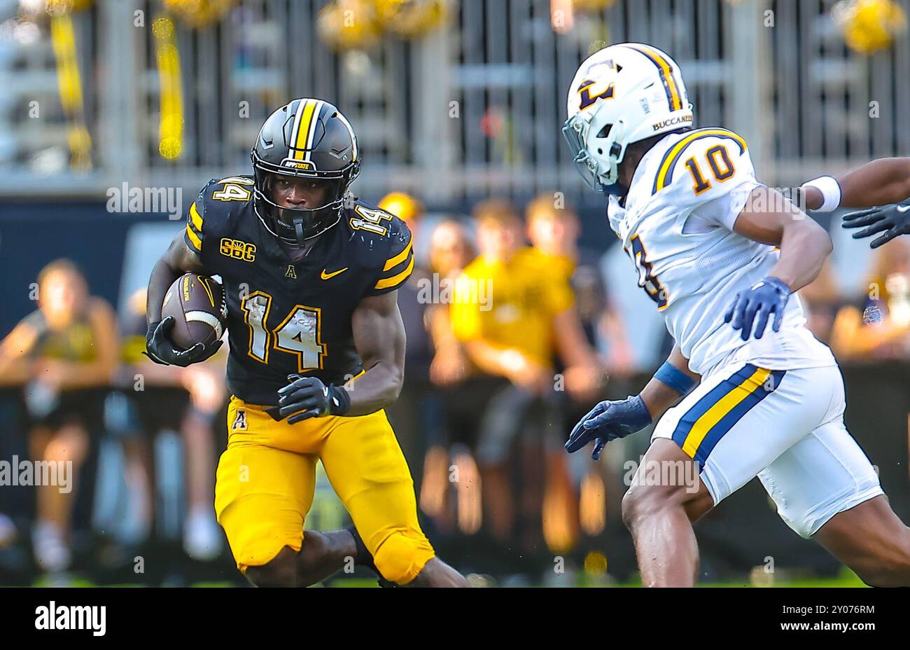 Stat 110 hi-res stock photography and images - Alamy