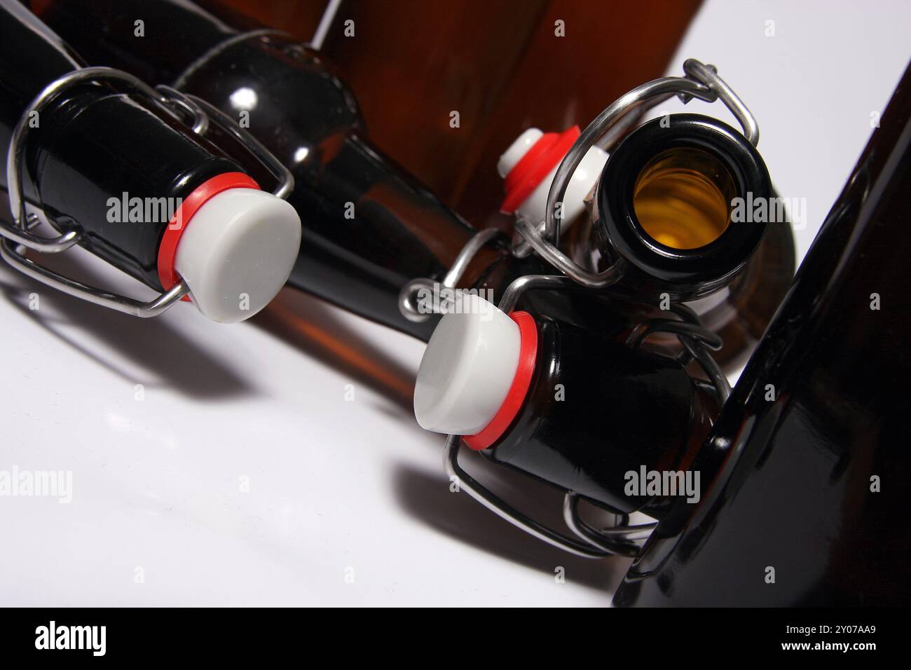 Bottle locks hi-res stock photography and images - Alamy