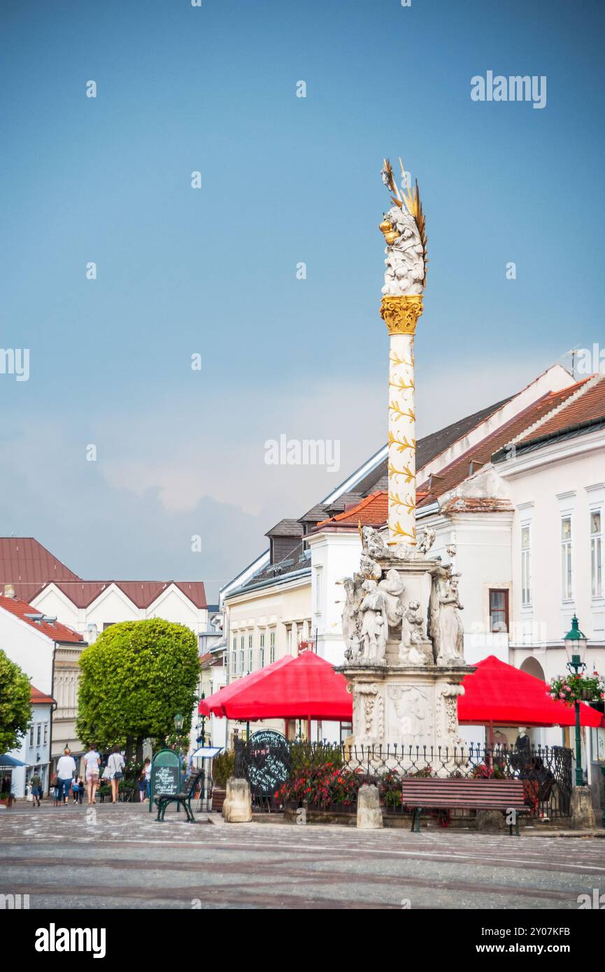 Eisenstadt pedestrian zone with Marian column Stock Photo - Alamy