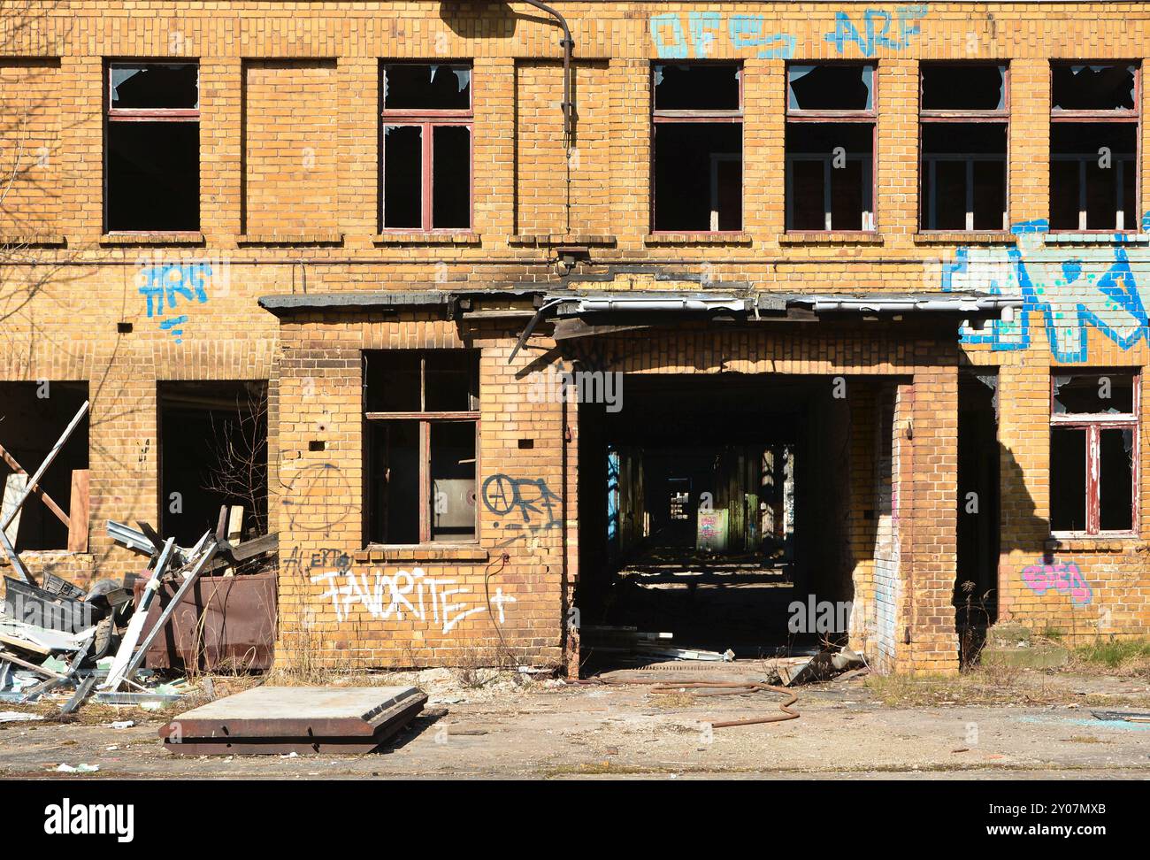 Dilapidated building of a disused factory in Magdeburg Stock Photo - Alamy