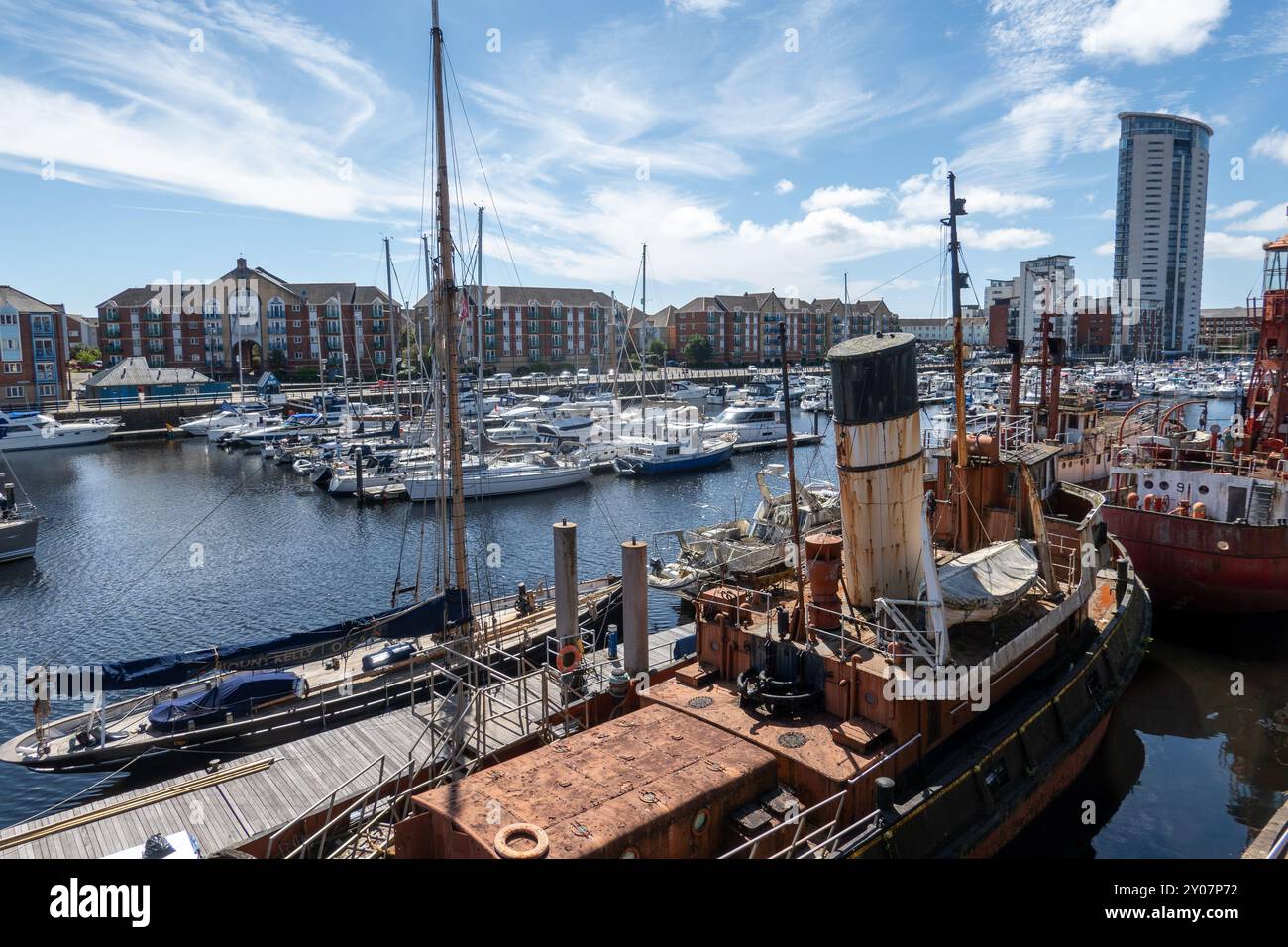 Canning tug boat hi-res stock photography and images - Alamy