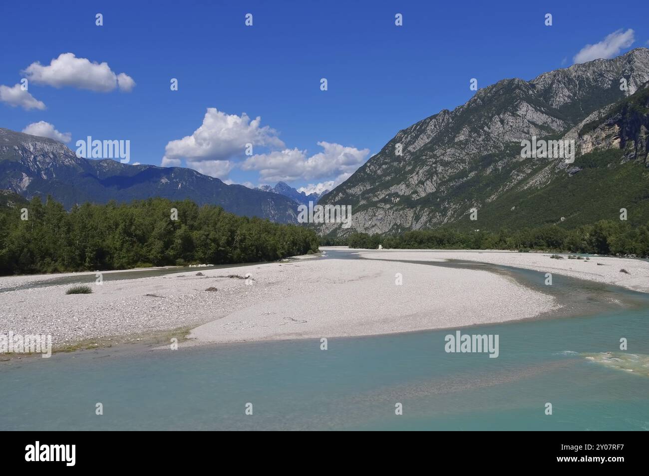 Tagliamento River in the Italian Alps, Tagliamento, a wild river in ...