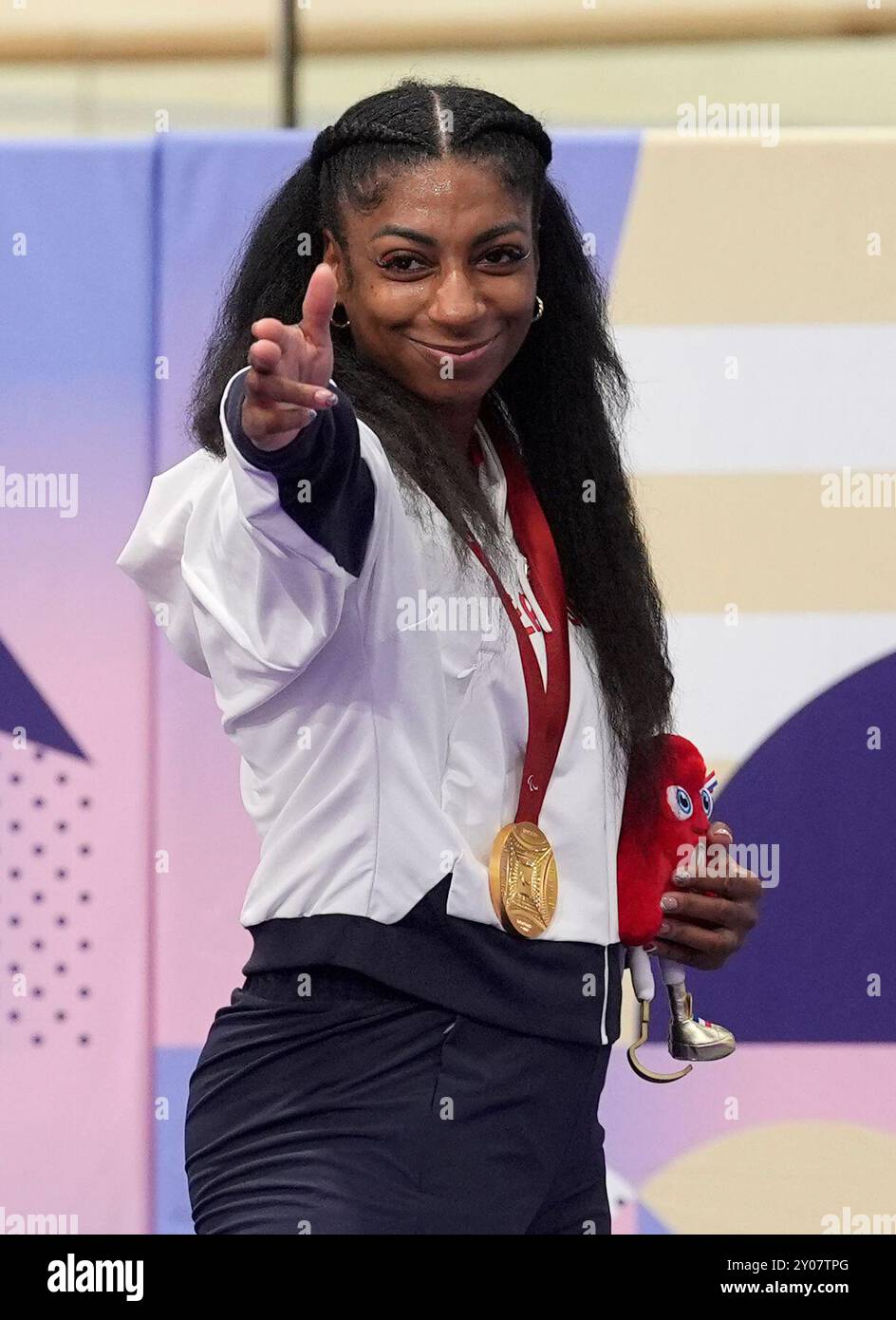 Great Britain's Kadeena Cox with her gold medal after winning the Open ...